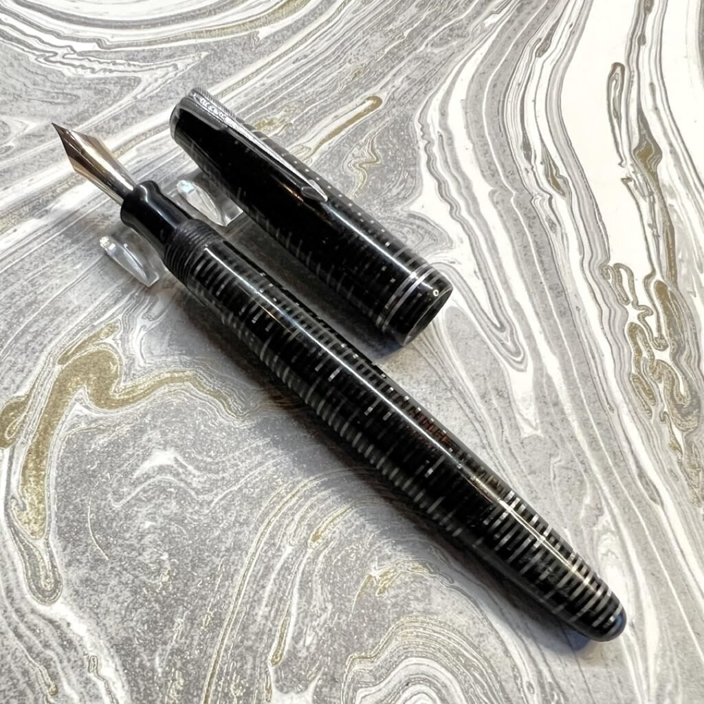 Parker Vacumatic Junior – PenDen Fountain Pen Restoration and Sales